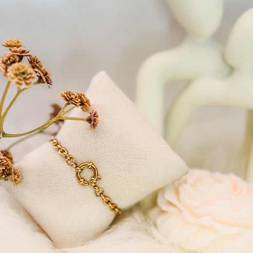 ALONZA Bracelet – Golden Whisper